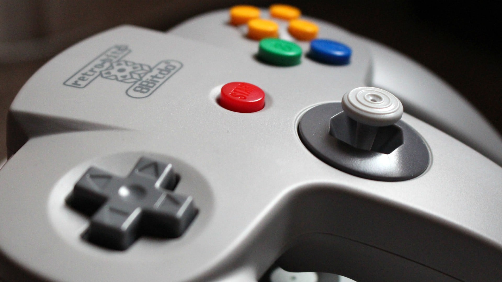 Hardware Review: Retro-Bit x 8Bitdo RB8-64 Bluetooth Controller ...