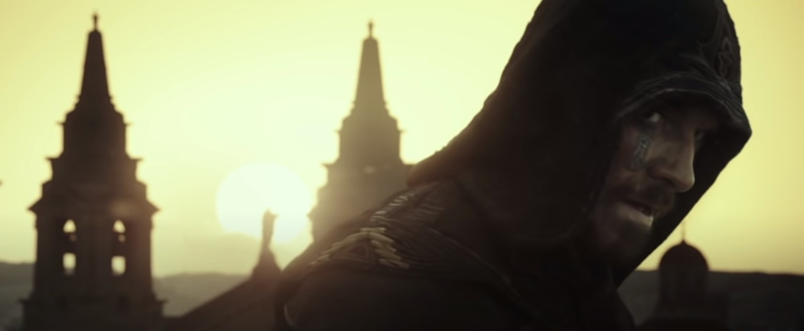 Assassin's Creed Movie Trailer Leaps Out Of The Shadows And Into The ...