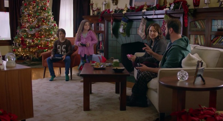 Video: Nintendo's Wii U Holiday Commercial Keeps It In The Family ...
