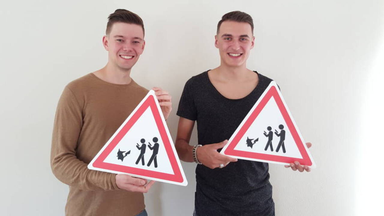 Random: Pokémon GO Road Signs Are a Reality | Nintendo Life