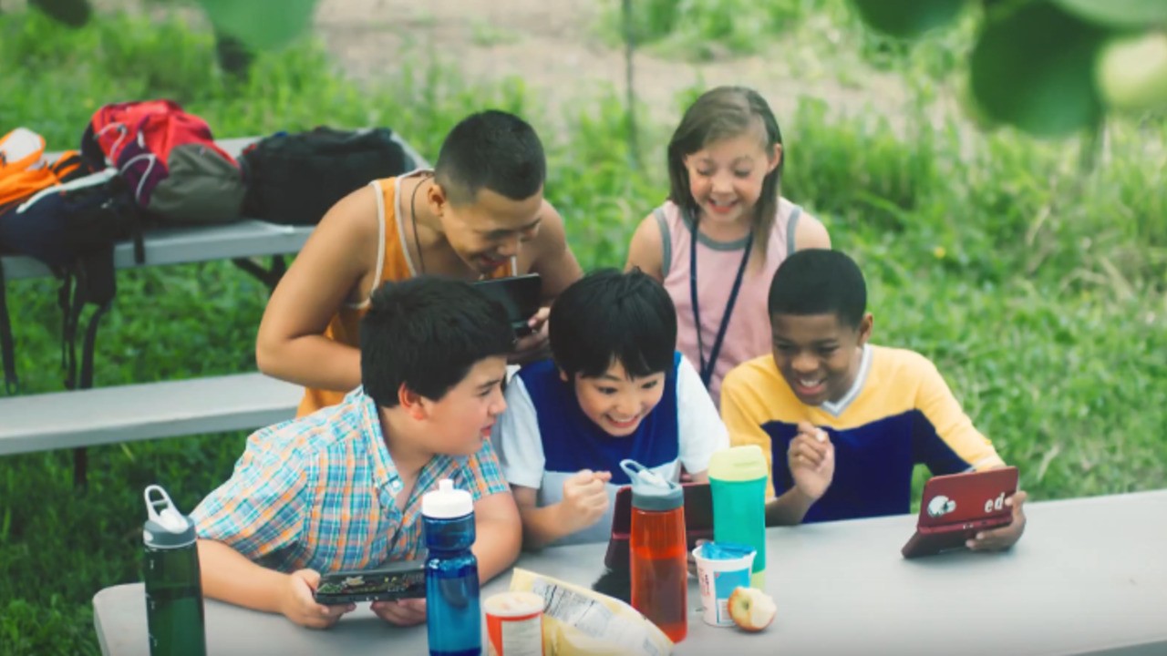 Video: Charming Pokémon Sun and Moon Advert Shows Off Its Competitive ...