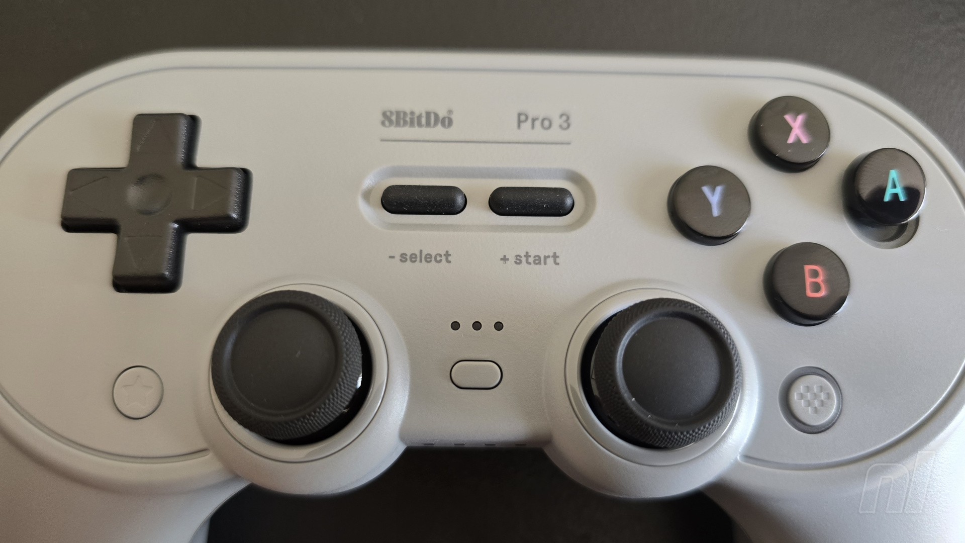 Review: 8BitDo Pro 3 Bluetooth Controller - TMR Sticks And Hall Effect ...