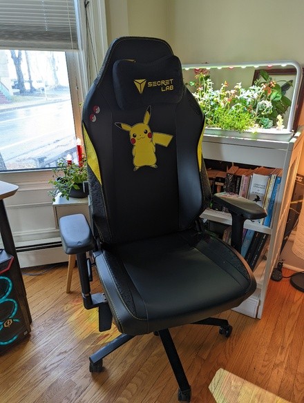Knobs, Bums, And 4D Armrests - Getting Comfy In Secretlab's New Pokémon ...